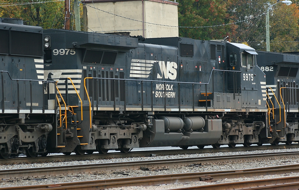 NS 9975